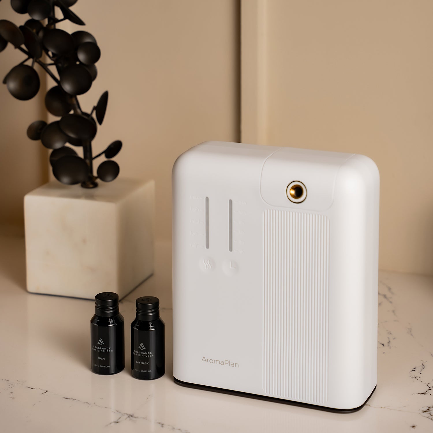 Diffuser Aromplan Pro White + 2 Fragrances | AromaPlan